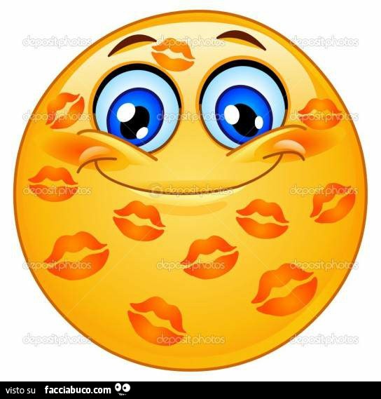 Smile gigante con baci - Facciabuco.com